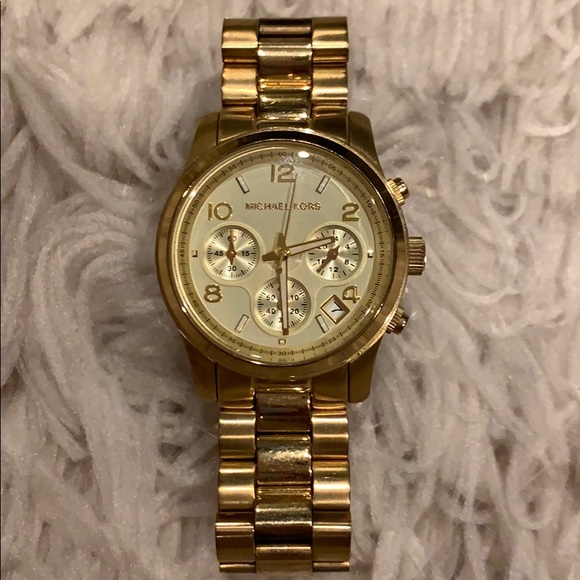 Michael Kors | Accessories | Michael Kors Midsized Chrono Gold Watch ...
